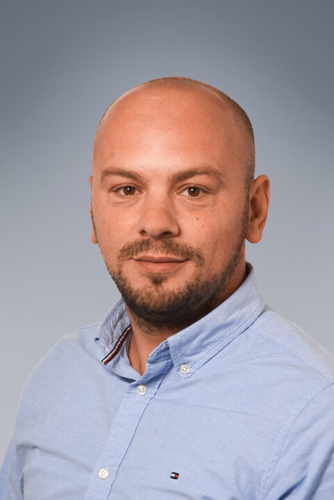 Unternehmen - EKRO - Gemeinsam sicher nach oben®